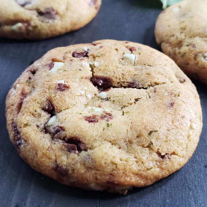 Chewy Fresh Mint Chocolate Chip Cookies