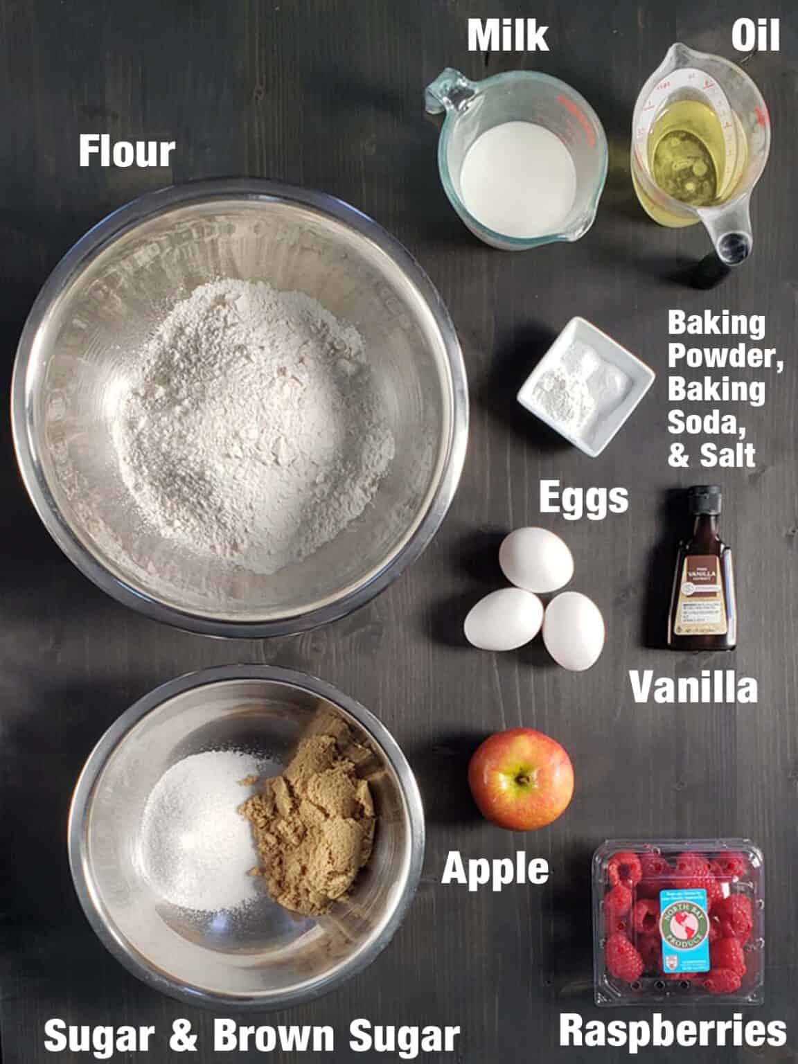 Easy Apple and Raspberry Muffins - Raspberries and Kohlrabi