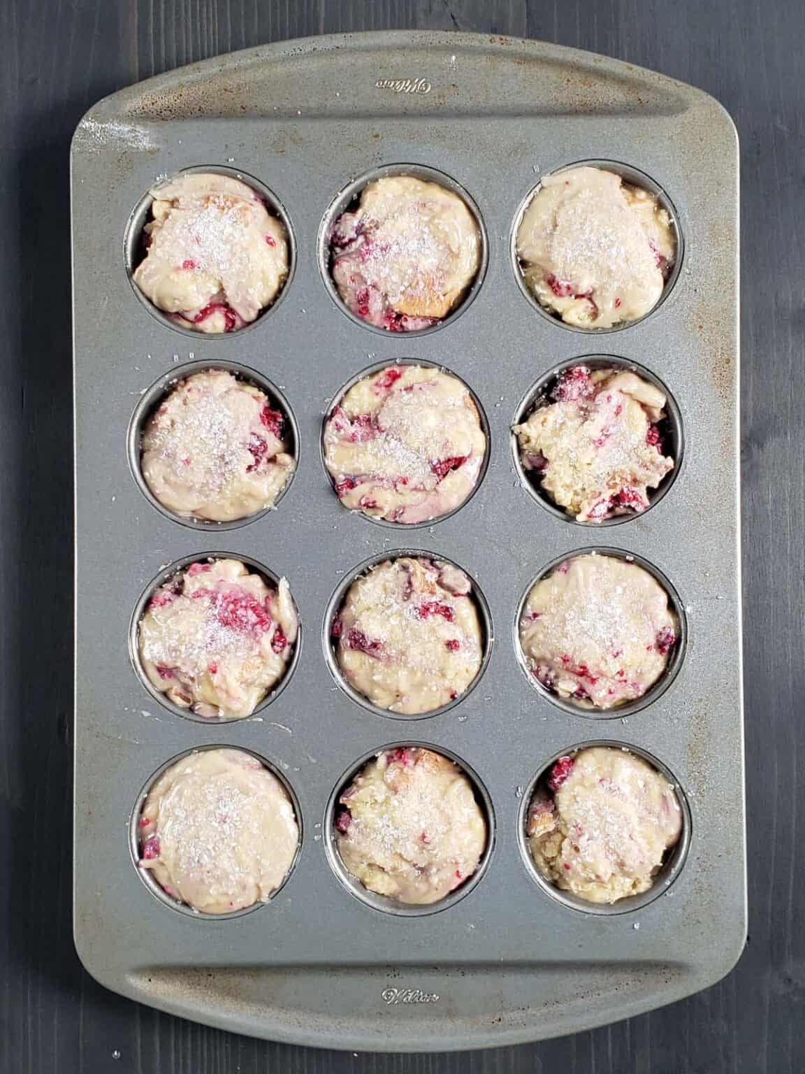 Easy Apple and Raspberry Muffins - Raspberries and Kohlrabi