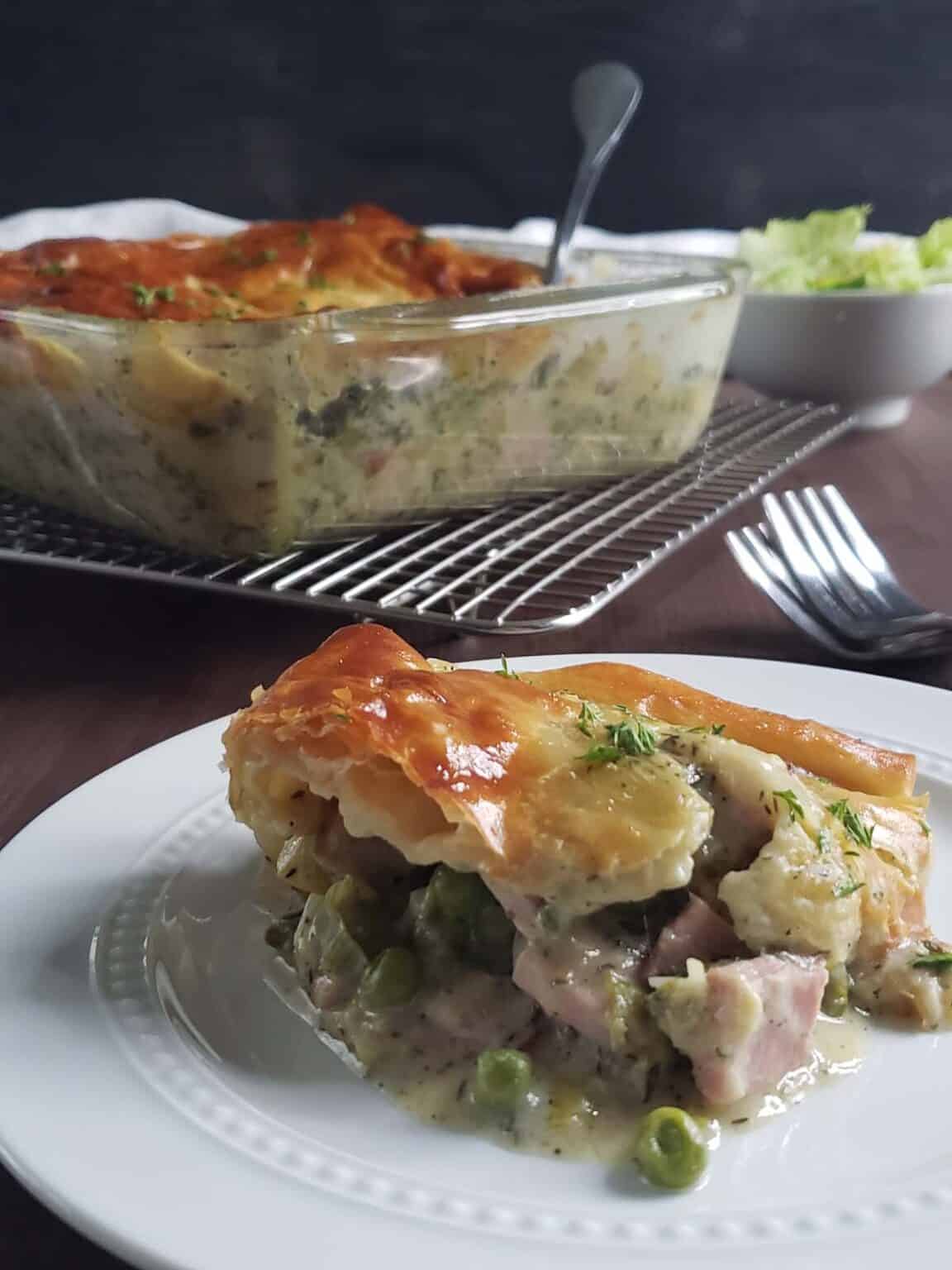Ham and Leek Pie with Puff Pastry - Raspberries and Kohlrabi