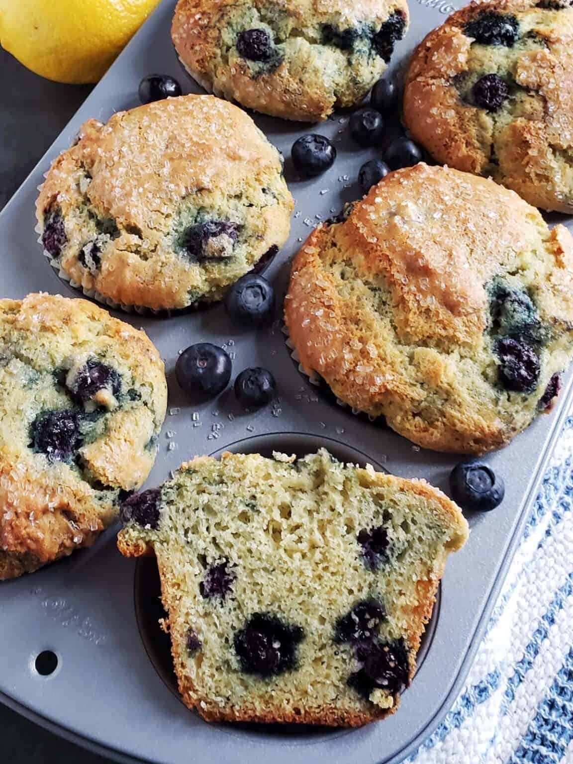 Copycat Jumbo Panera Blueberry Lemon Muffins - Raspberries and Kohlrabi