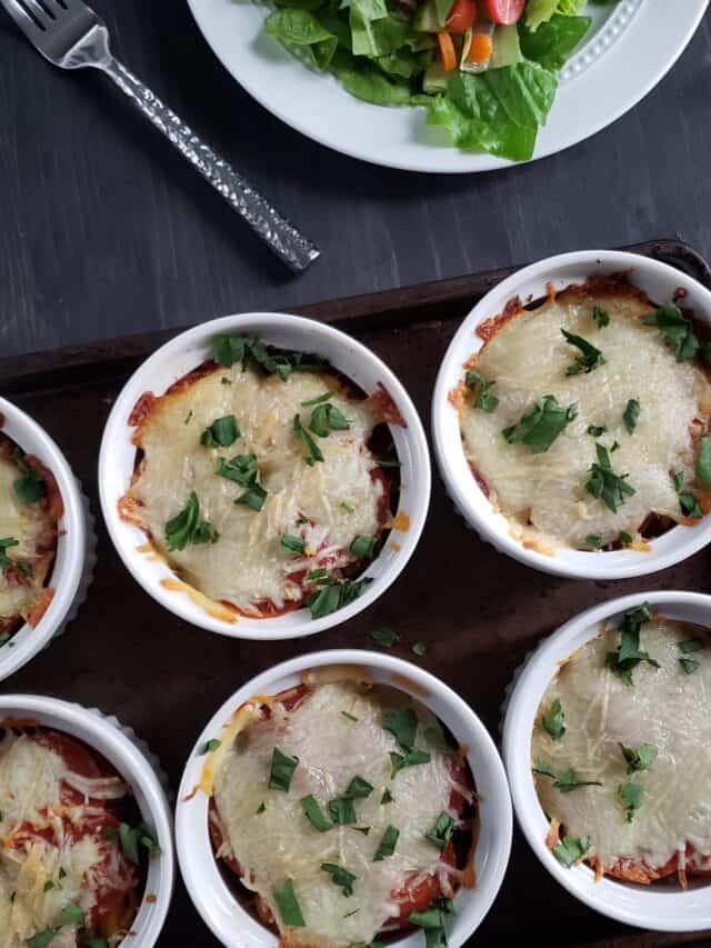 Easy Crustless Pizza Bowl Recipe (Low Carb Friendly)