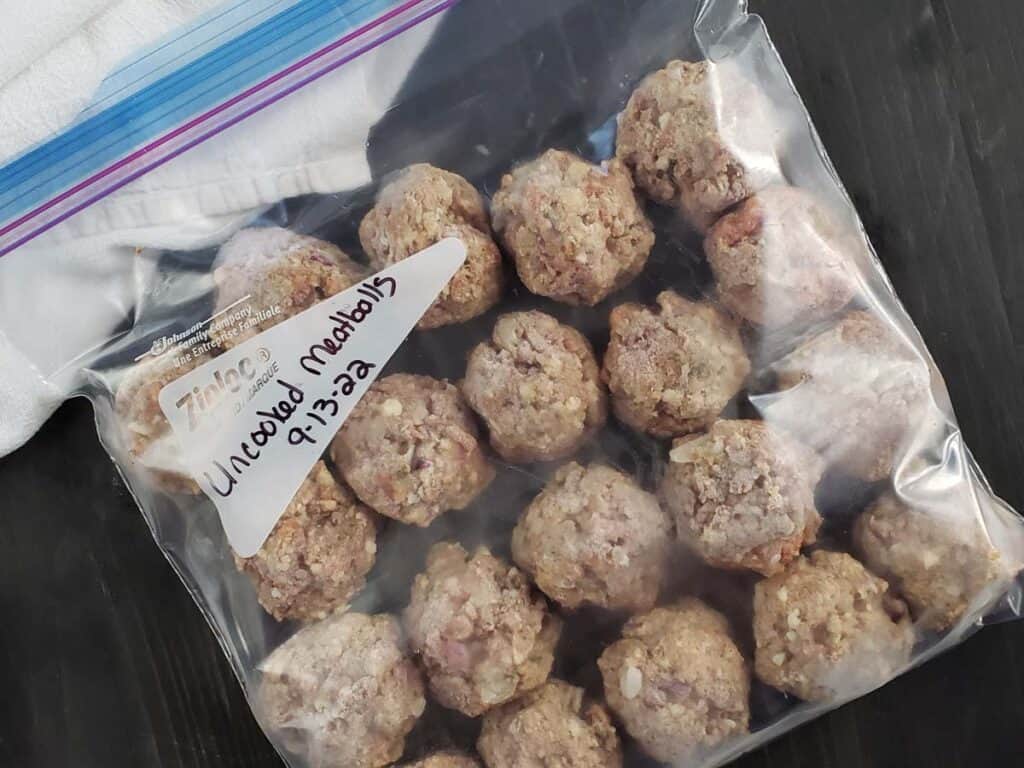 Meatballs with Italian Sausage and Ground Beef - Raspberries and Kohlrabi